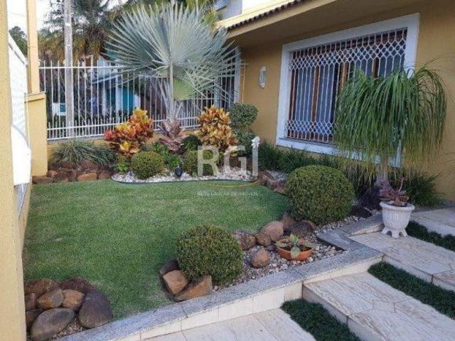 Casa para Venda 300m², 3 dormitórios, sendo 1 suites, 4 vagas Ipanema