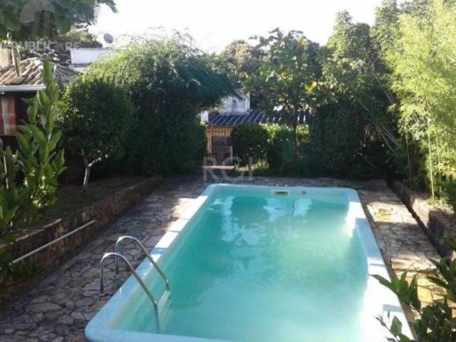 Casa para Venda 311m², 4 dormitórios, sendo 2 suites, 4 vagas Glória