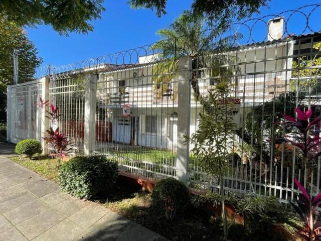 Casa para Venda 325,72m², 4 dormitórios, sendo 1suites, 4 vagas Jardim Isabel