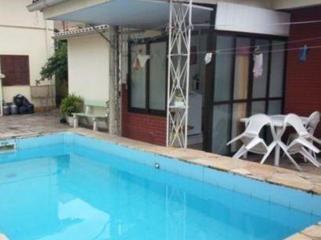 Casa para Venda 330m², 5 dormitórios, sendo 1 suites, 7 vagas Menino Deus