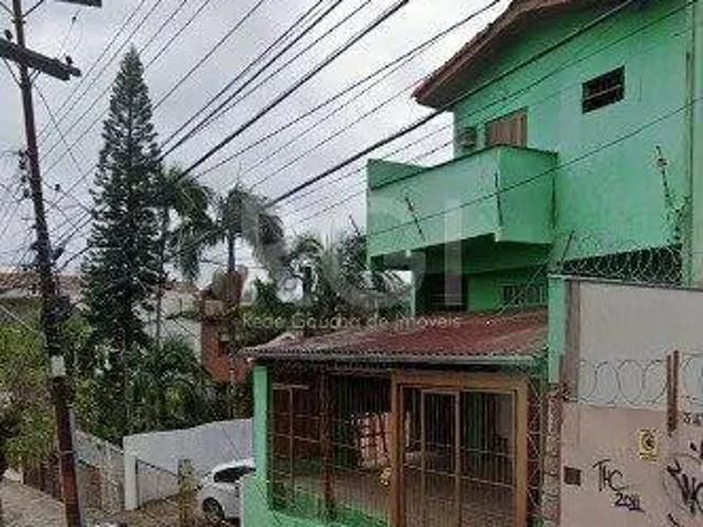 Casa para Venda 360m², 3 dormitórios, 1 vaga Medianeira