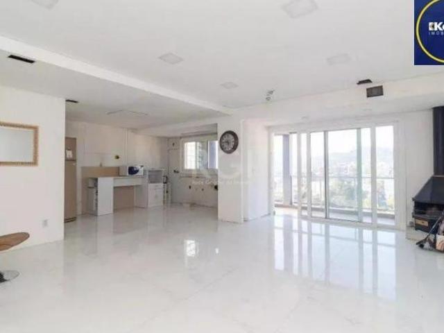 Casa para Venda 377m², 4 dormitórios, sendo 2 suítes, 3 vagas Teresópolis