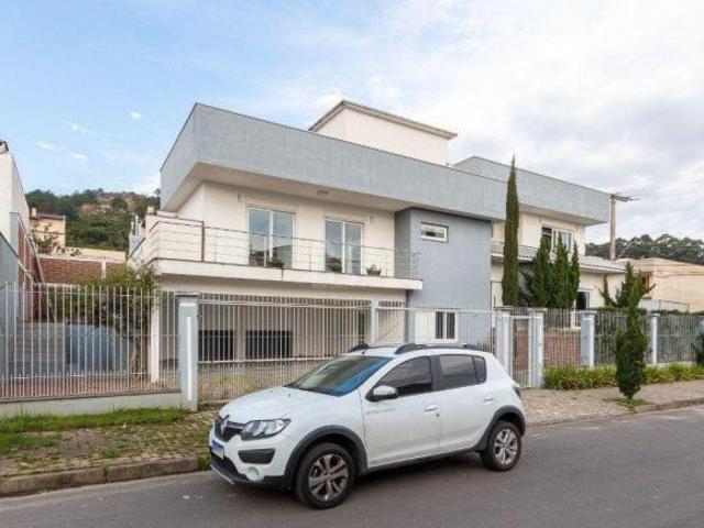 Casa para Venda 377m², 4 dormitórios, sendo 3 suites, 3 vagas Guarujá