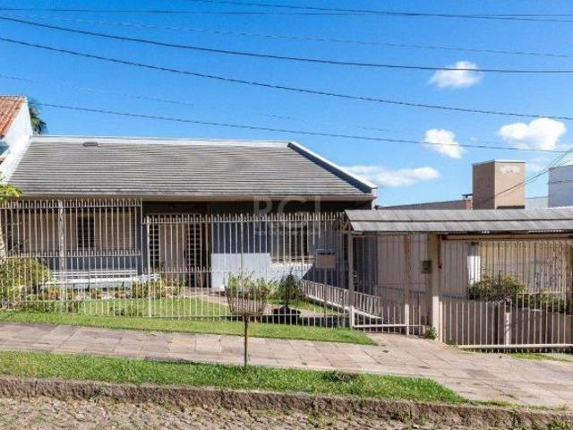 Casa para Venda 400m², 5 dormitórios, sendo 2 suites, 4 vagas Vila Assunção