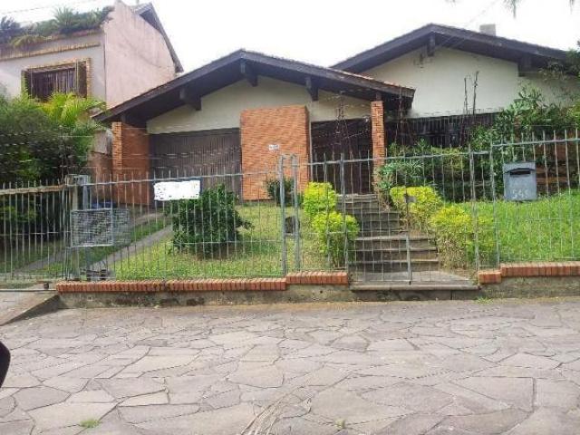Casa para Venda 400m², 3 dormitórios, sendo 1 suites, 2 vagas Cristal