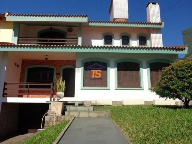 Casa para Venda 440m², 4 dormitórios, sendo 2 suites, 2 vagas Cristal
