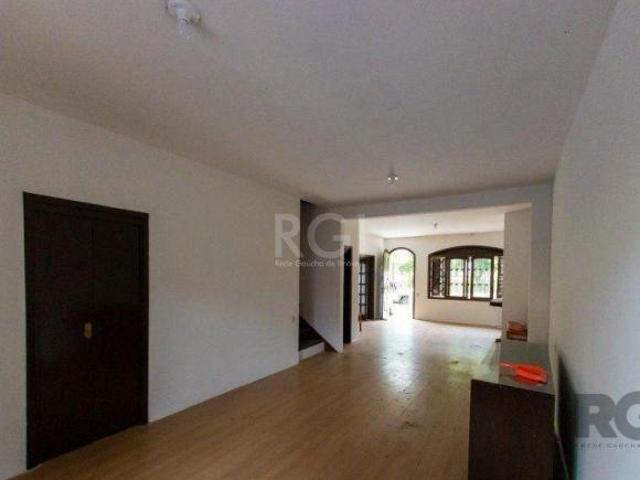 Casa para Venda 450m², 4 dormitórios, sendo 3 suites, 5 vagas Nonoai