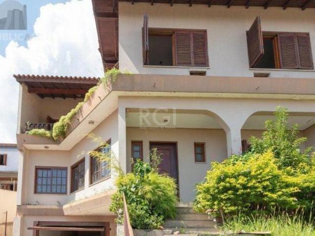 Casa para Venda 460m², 4 dormitórios, sendo 1 suites, 4 vagas Cristal