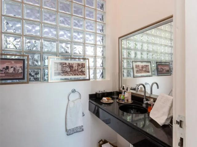 Casa para Venda 470m², 3 dormitórios, sendo 1 suites, 6 vagas Nonoai