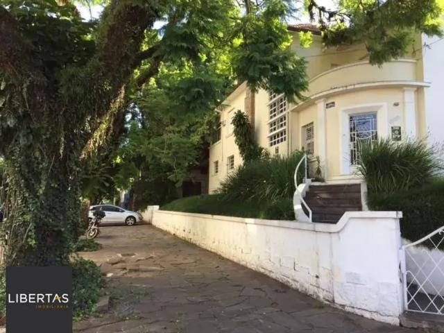 Casa para Venda 485m², 5 dormitórios, sendo 1 suites, 1 vaga Petrópolis