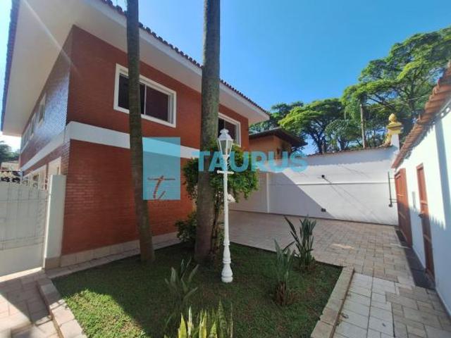 Casa para venda, 4 dormitórios, 7 vagas, 450m², Morumbi