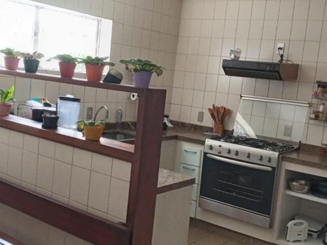 Casa para venda 4 dormitórios com piscina 453 m² na Vila Oliveira em Mogi