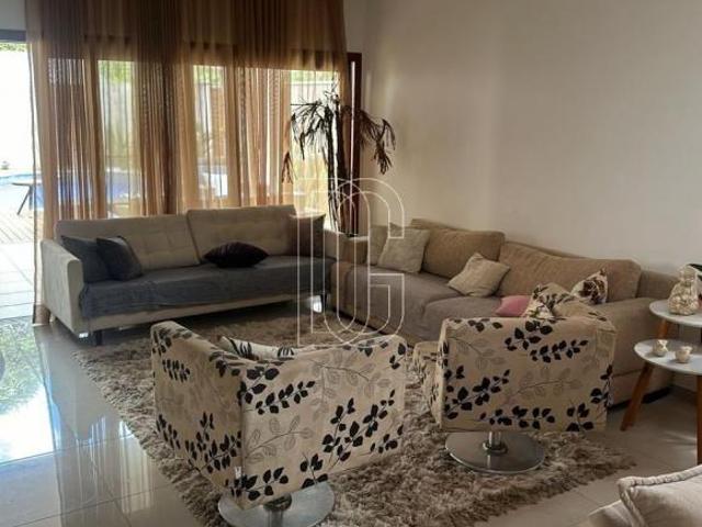 Casa para venda 4 dormitórios no condomínio Quinta da Malota, bairro Malota em Jundiaí/SP