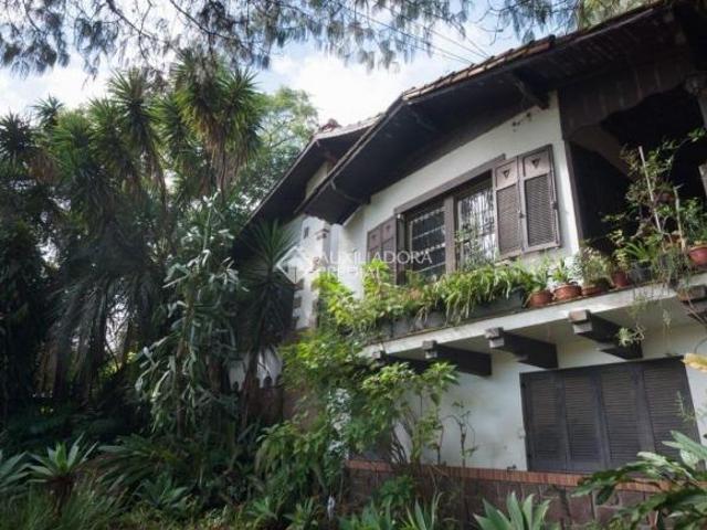 Casa para Venda 4 Quartos 4 suìtes 4 vagas em Tristeza, Porto Alegre, RS
