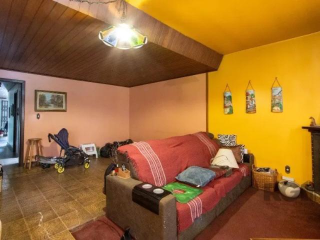 Casa para Venda 500m², 4 dormitórios, sendo 1 suites, 4 vagas Coronel Aparício Borges