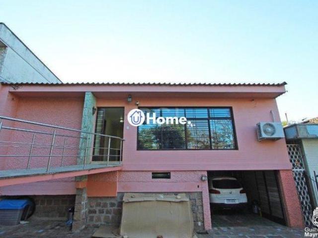 Casa para Venda 500m², 5 dormitórios, sendo 2 suites, 5 vagas Menino Deus