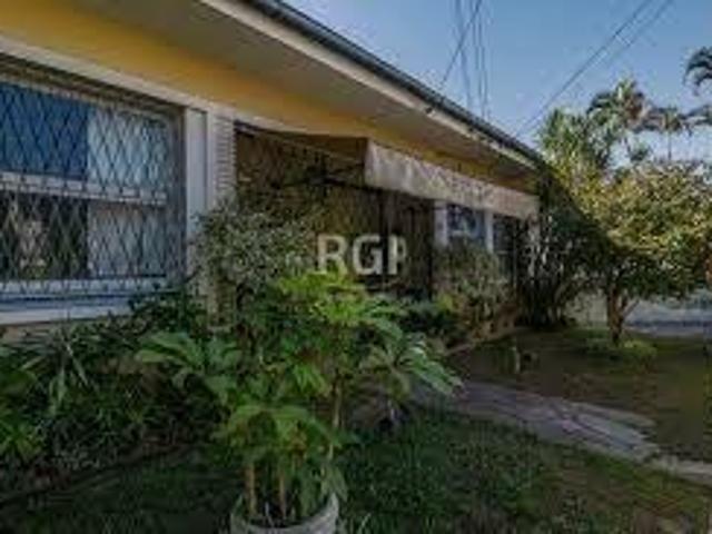 Casa para Venda 500m², 8 dormitórios, sendo 1 suites, 3 vagas Jardim Lindóia