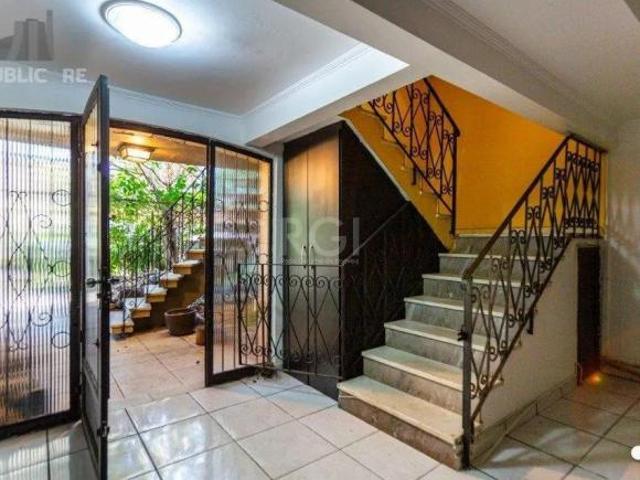 Casa para Venda 500m², 3 dormitórios, sendo 3 suites, 4 vagas Vila Ipiranga