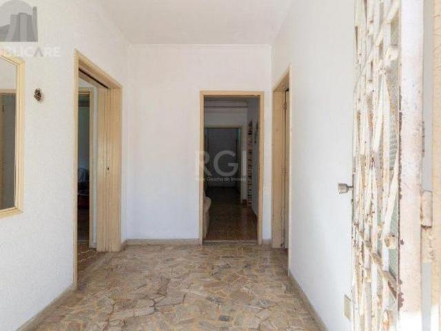 Casa para Venda 522.36m², 4 dormitórios, 3 vagas Menino Deus