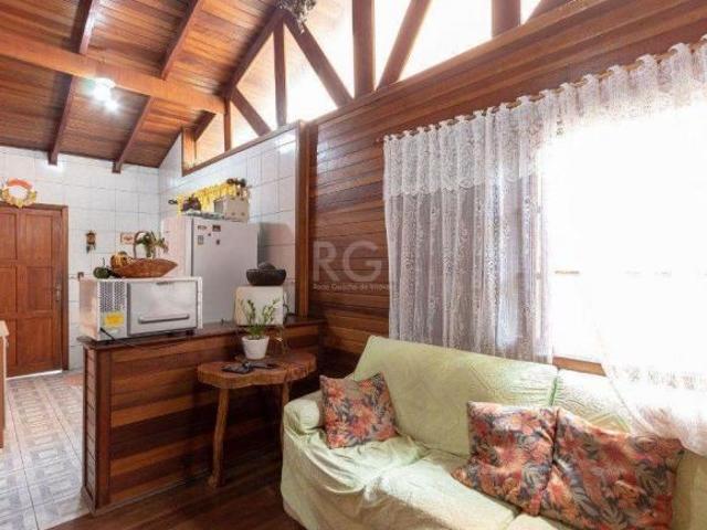 Casa para Venda 54m², 2 dormitórios, 4 vagas Cristal