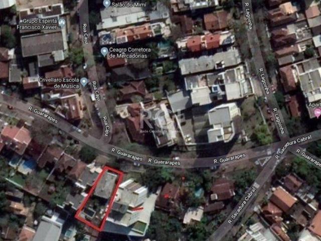 Casa para Venda 609.52m², 3 dormitórios, Petrópolis