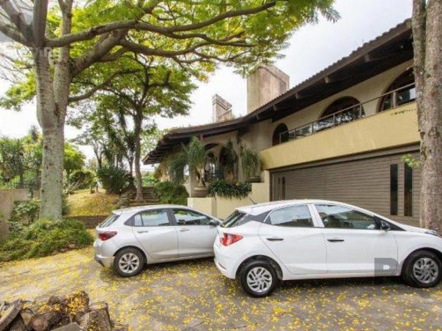 Casa para Venda 645m², 4 dormitórios, sendo 4 suites, 11 vagas Tristeza