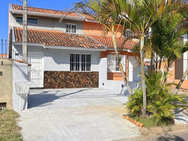 Casa para Venda 70m², 2 dormitórios, 2 vagas Hípica