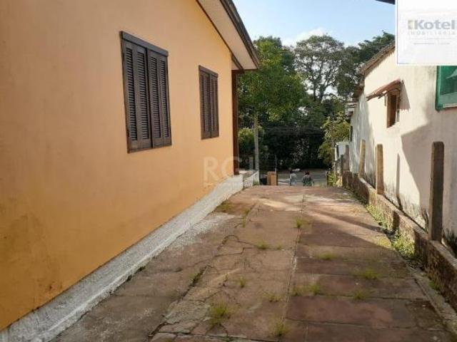 Casa para Venda 80m², 2 dormitórios, 3 vagas Belém Novo
