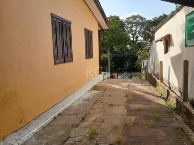 Casa para Venda 80m², 2 dormitórios, 3 vagas Belém Novo