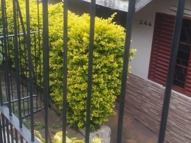 Casa para Venda 80m², 2 dormitórios, 2 vagas Jardim Carvalho