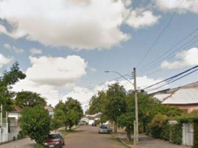 Casa para Venda 80m², 3 dormitórios, 6 vagas Medianeira