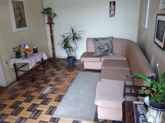 Casa para Venda 85m², 3 dormitórios, 1 vaga Petrópolis