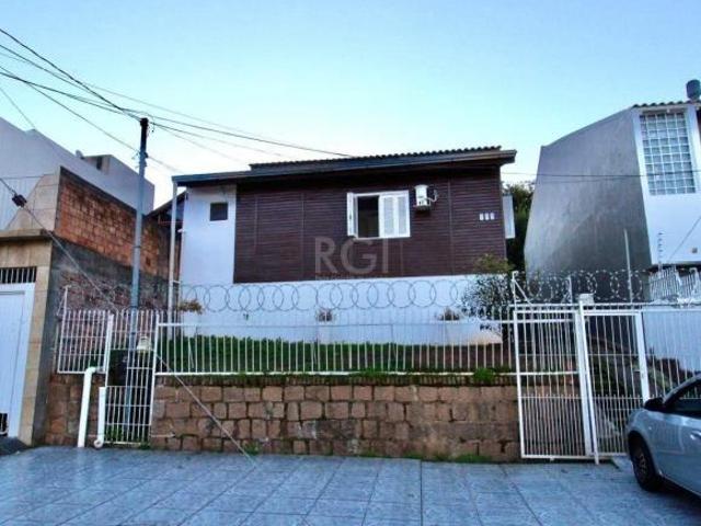 Casa para Venda 90m², 5 dormitórios, sendo 1 suites, 5 vagas Teresópolis