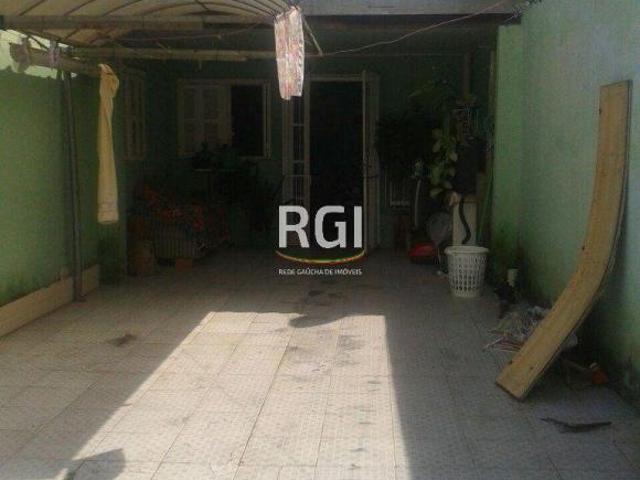 Casa para Venda 95m², 3 dormitórios, 3 vagas Restinga