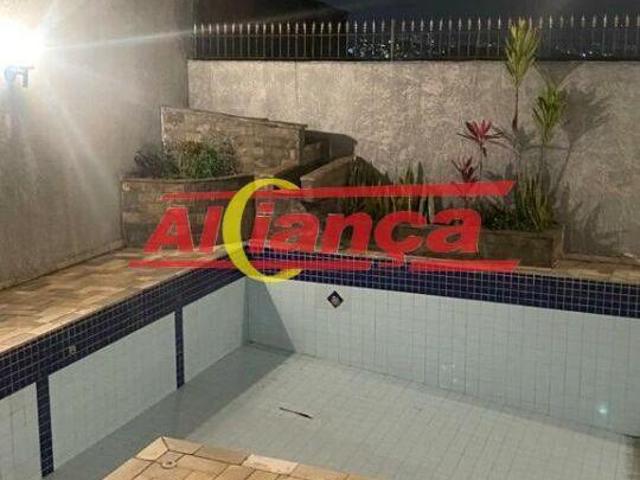 Casa para Venda com piscina Jardim Vila Galvão / Guarulhos