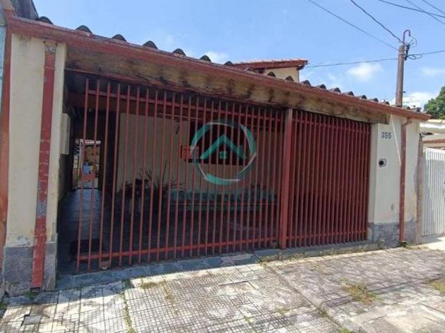 CASA PARA VENDA COM QUATRO DORMITÓRIOS NA VILA MARLI