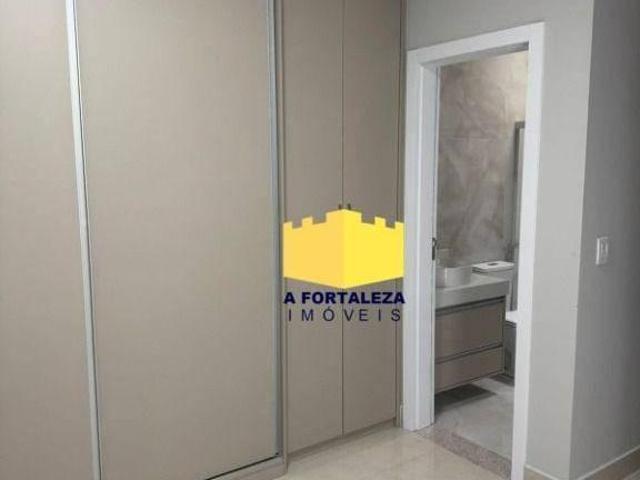 Casa para venda com trés dormitórios