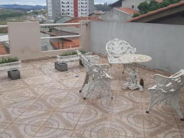 Casa para venda com 03 Dorm. e 01 Suíte 120m² no Residencial Flamboyant