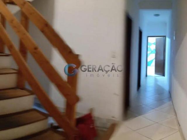 Casa para venda com 03 Dorm. e 01 Suíte 120m² no Residencial Flamboyant