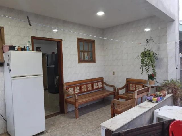 Casa para venda COM 182 metros quadrados com 3 quartos em Itaipu Niterói RJ