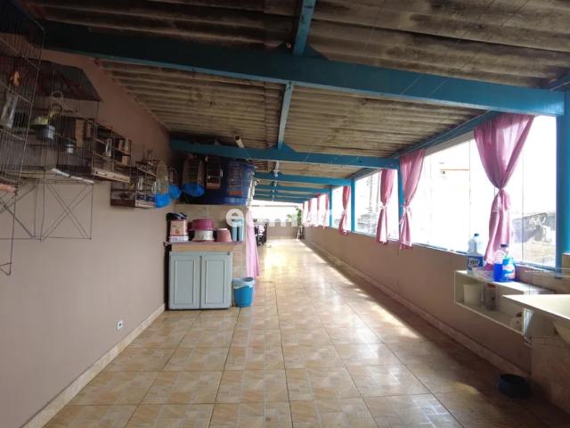 CASA para VENDA com 102m² no bairro Jardim Alvorada com 2 quartos e 2 vagas. Santo André, SP