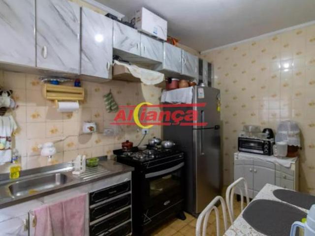 Casa para venda com 133m2, 2 quartos e 2 vagas