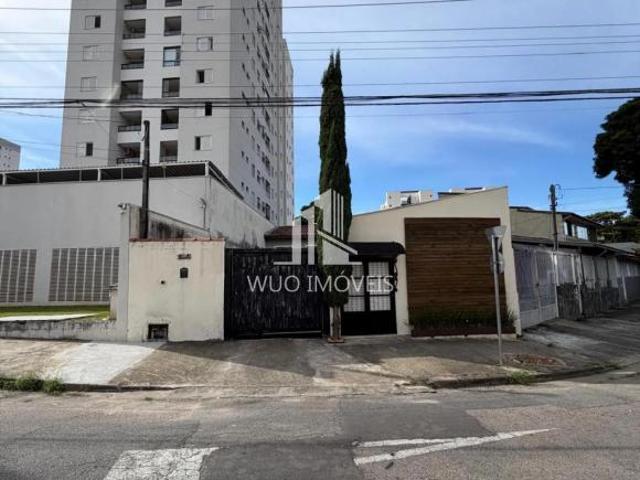 Casa para Venda com 2 salas comerciais no Parque Industrial São José dos Campos/SP