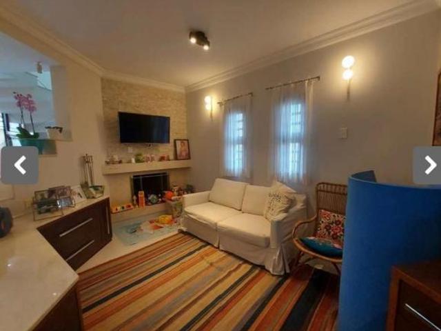 Casa para venda com 3 dormitórios e 600m² de terreno na Vila Oliveira