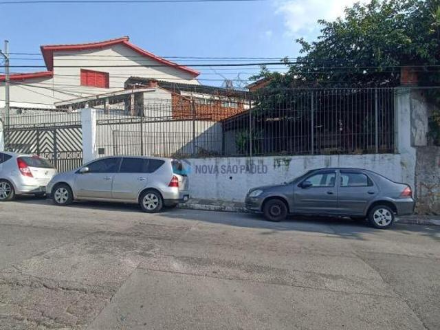 Casa para venda com 3 dormitórios sendo 2 suítes e 3 vagas de garagem