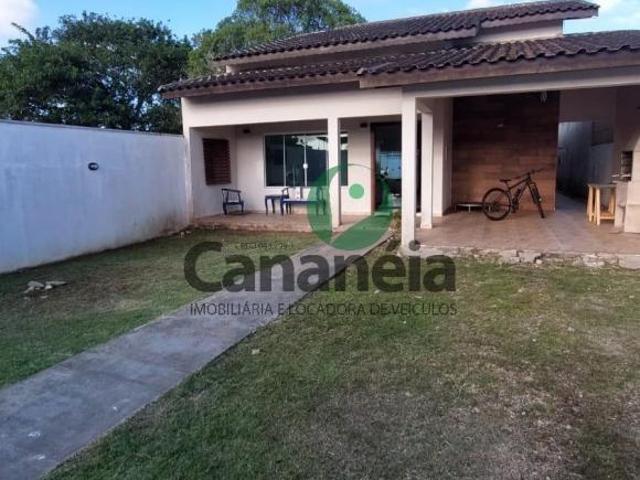 Casa para venda com 4 dormitórios sendo 2 suítes no Retiro das Caravelas Cananéia/SP