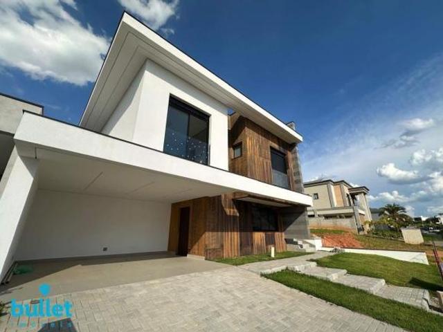 Casa para venda com 4 suítes no Condomínio Arborais
