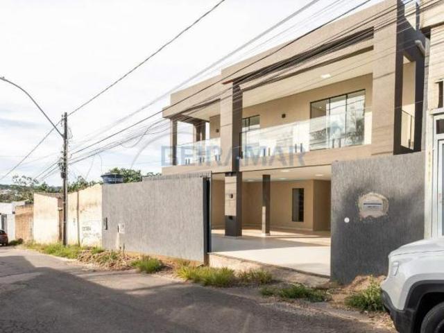Casa para Venda com 4 quartos 2 suítes, lote 300 m² – Colônia Agrícola – Vicente Pires