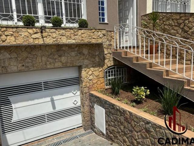 Casa para venda com 4 quartos na Chacará Santo Antonio!
