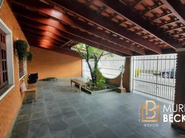 CASA PARA VENDA COM 4 QUARTOS NO BAIRRO URBANOVA